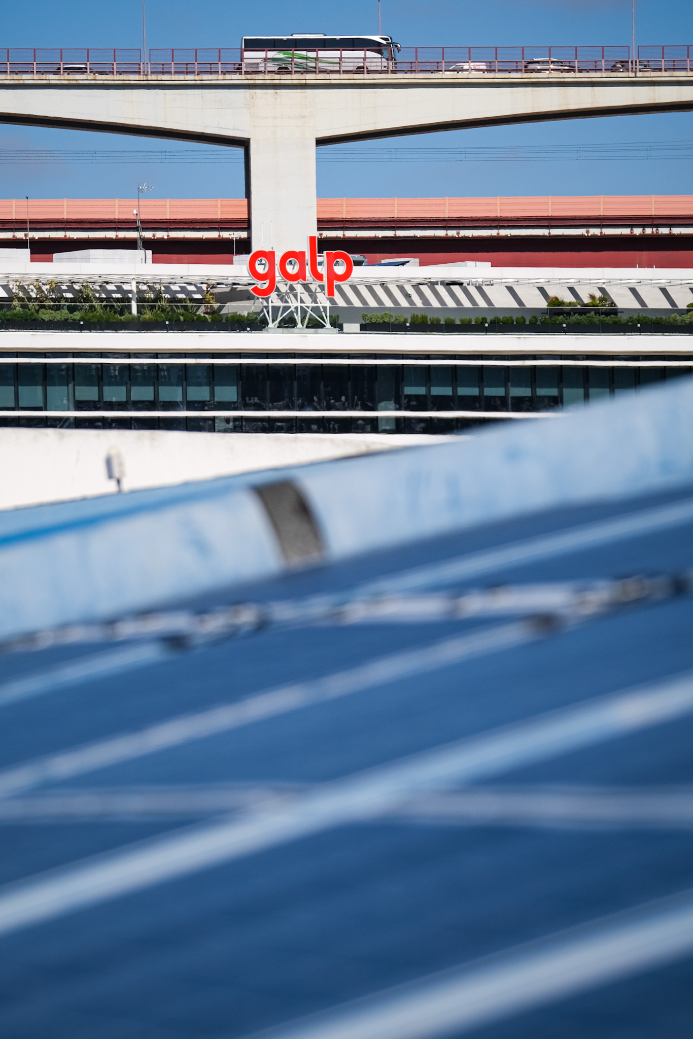 Galp e Porto de Lisboa testam central solar inovadora com painéis ...